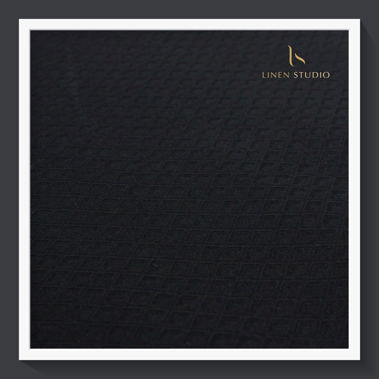 Luthai Diamond Textured Supima Cotton - Jet Black (zoom in) – Linen Studio